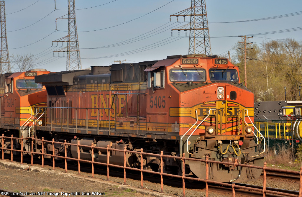BNSF 5405